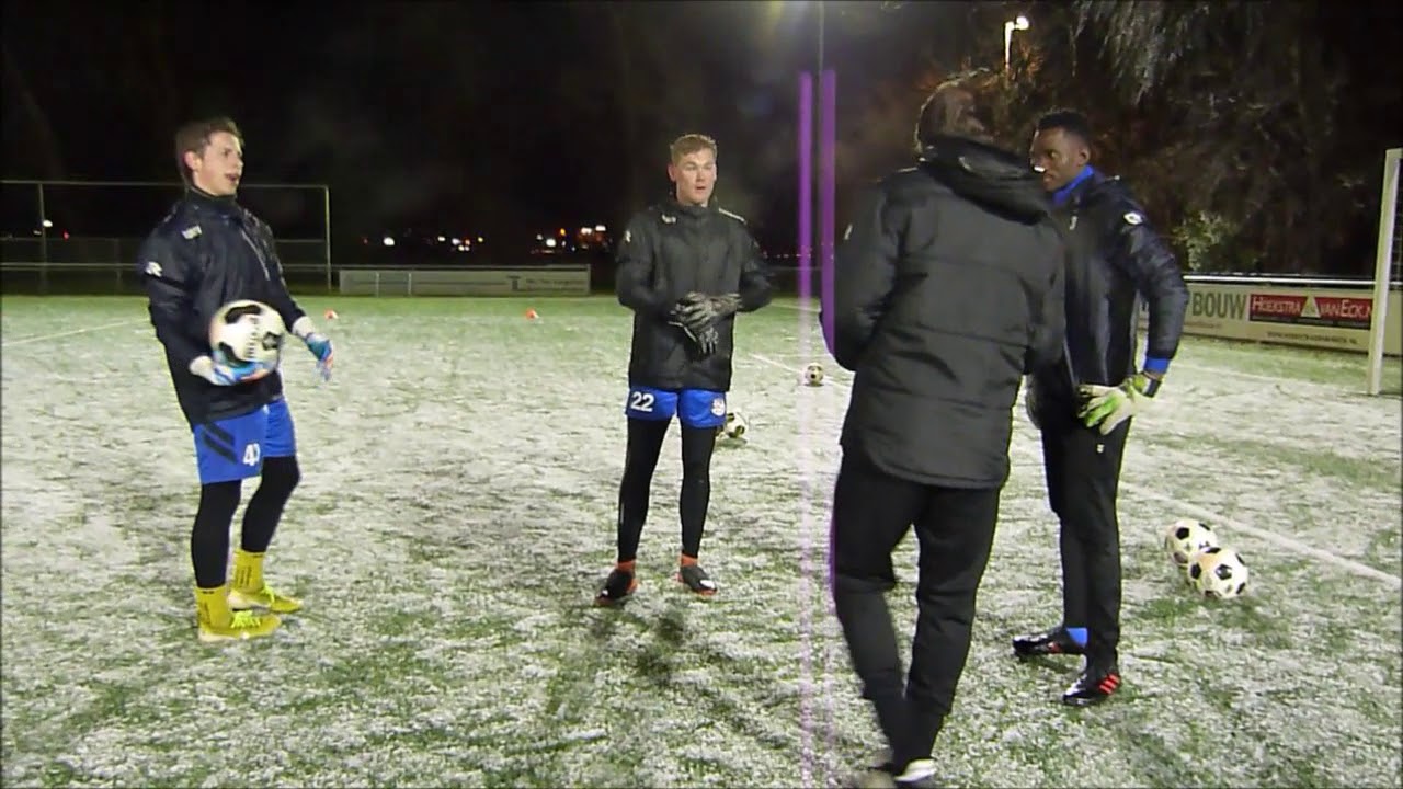 Keeperstraining van Rob Prevoo op 17-01-2019 bij De Dijk met Kay ...