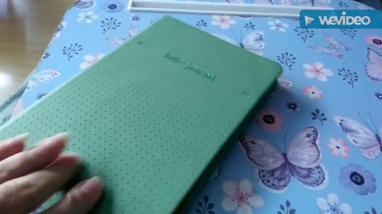 Review bulletjournal and travel notebook from the flying tiger. - YouTube