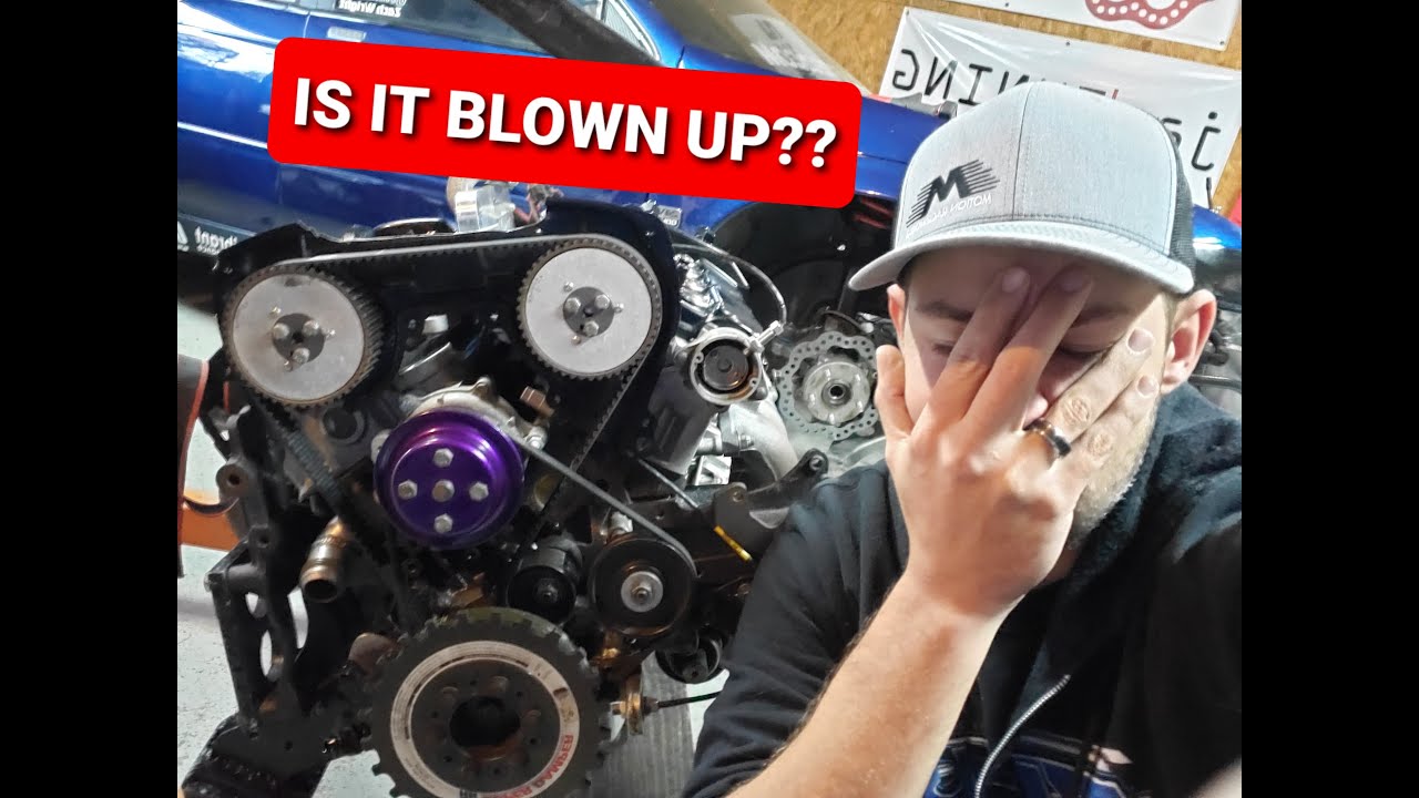 Pulling the engine out of my 1000hp Taurus. The Blue Turd. - YouTube