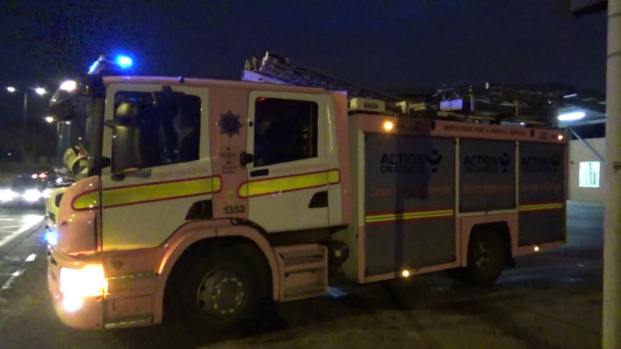 Merseyside Fire & Rescue Service 'Lily the Pink' Reserve Pink Fire ...
