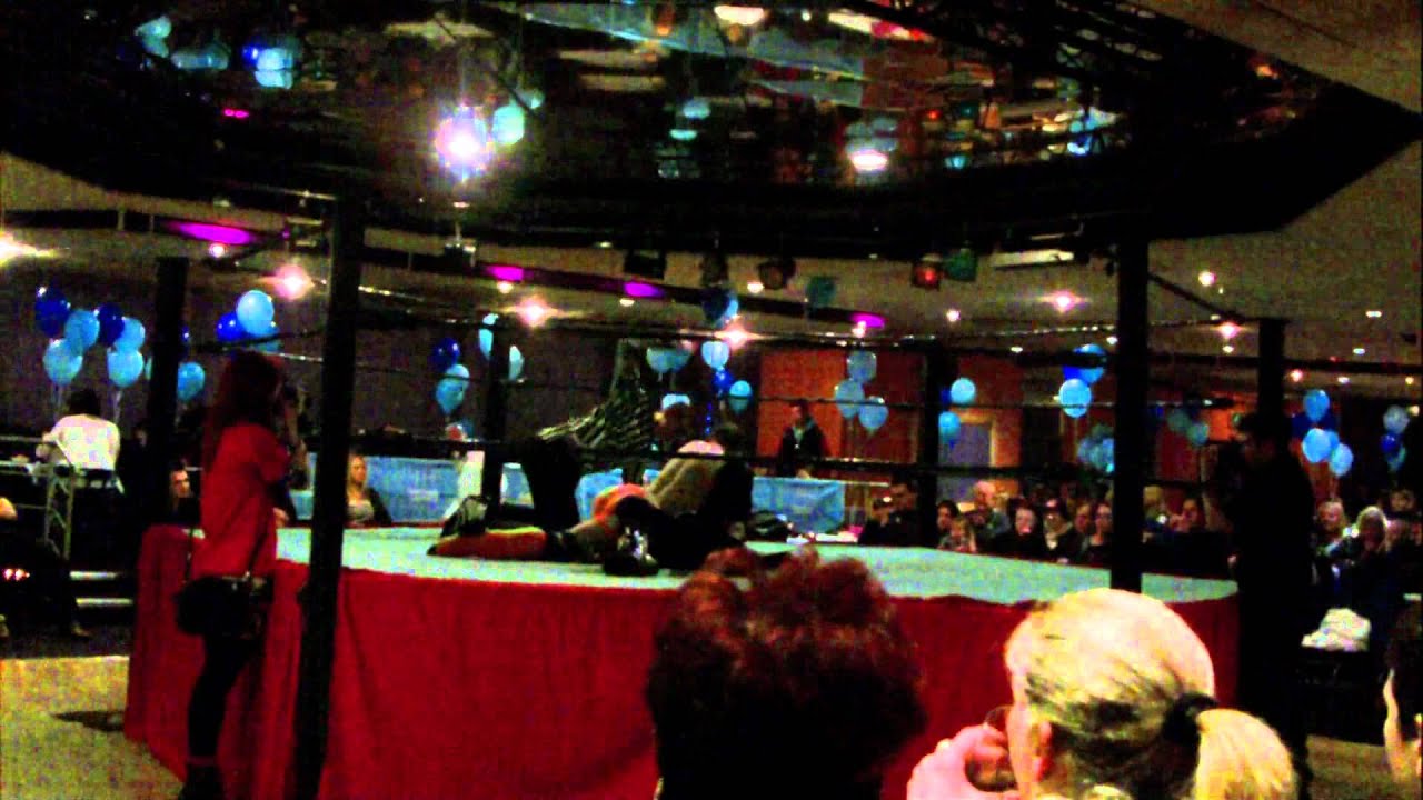 Lewy "Ripper" Paradise VS. 'The Blackheart' Rudi. - YouTube