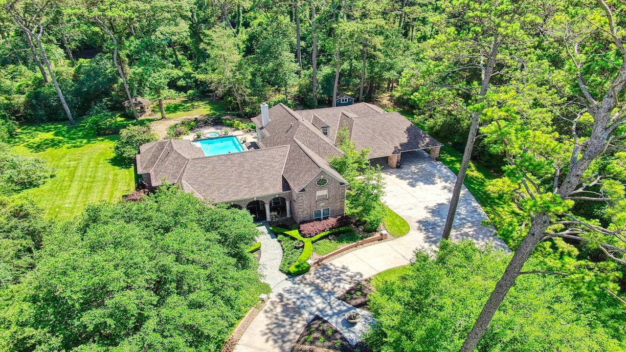 Jill Hargrove of Carswell Real Estate invites you inside 23303 Holly ...