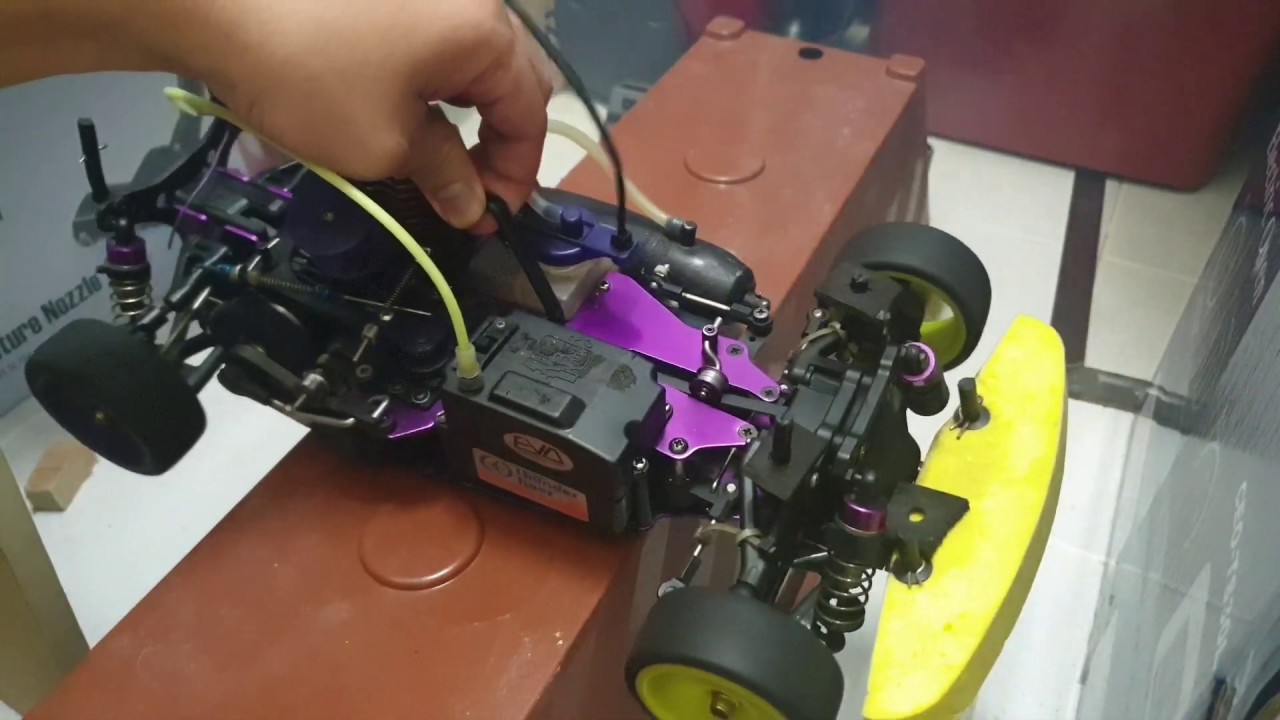 9460 Thunder Tiger EVO-12 Nitro Engine Scream - YouTube