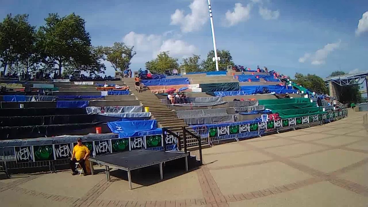 2017 WEBN Riverfest Cincinnati Fireworks - YouTube