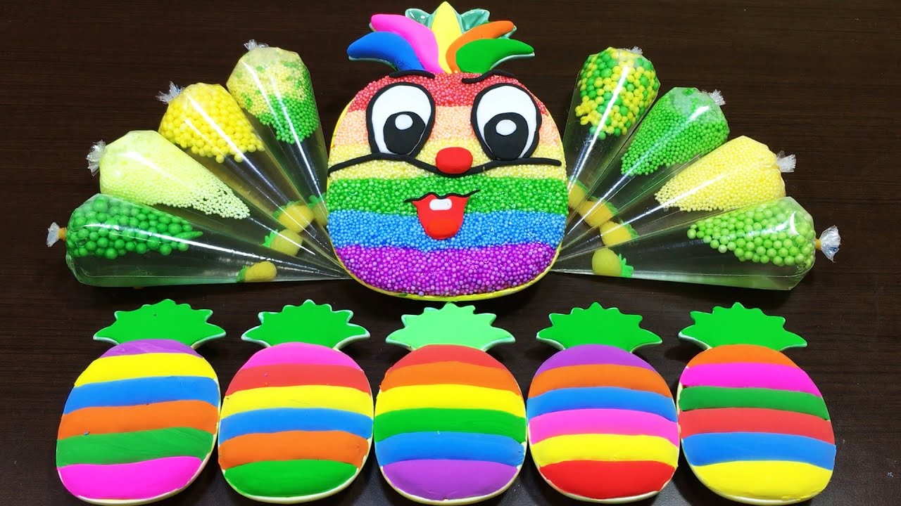 Making Slime with PINEAPPLE PIPPING BAGS -Mixing CLAY into FOAM SLIME ...