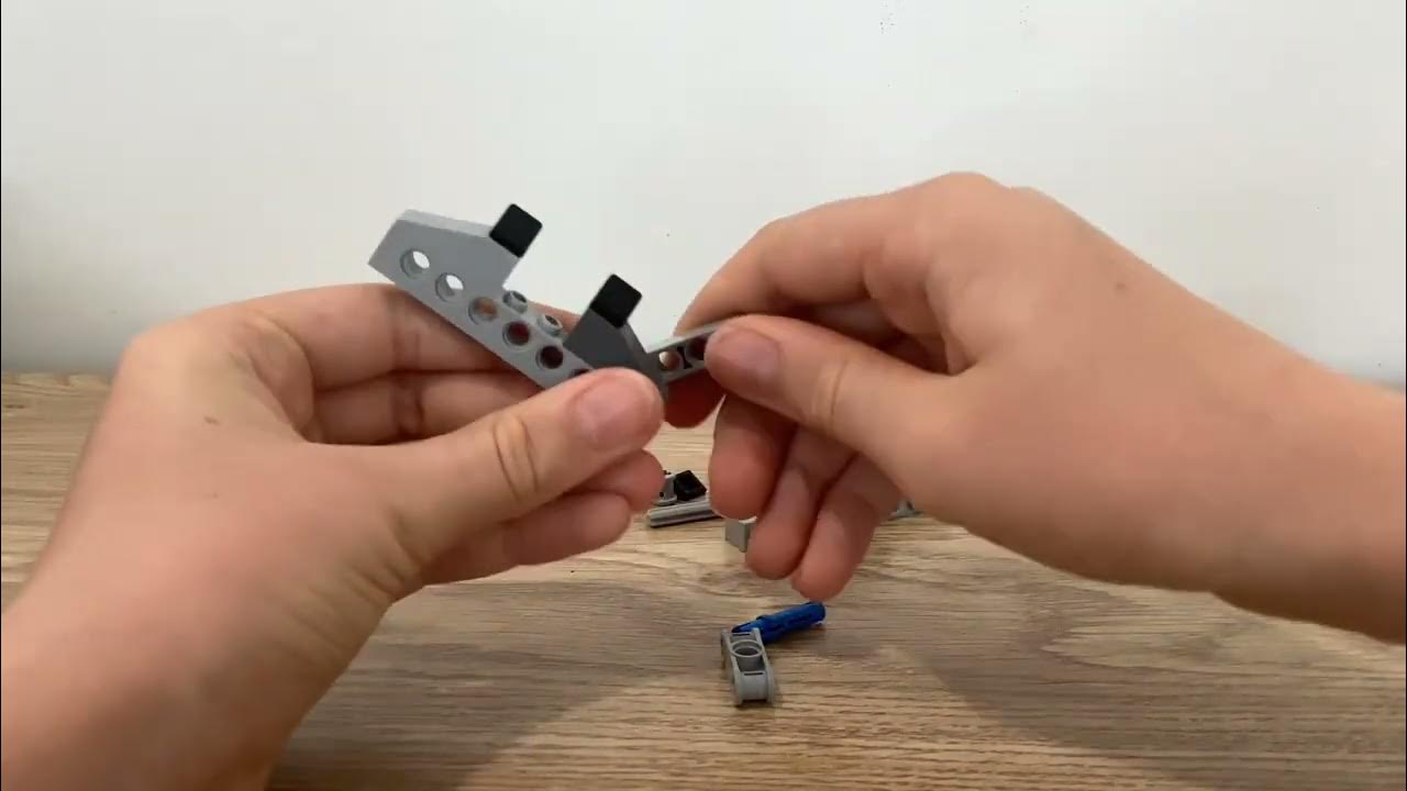 How to make a Lego Revolver. - YouTube