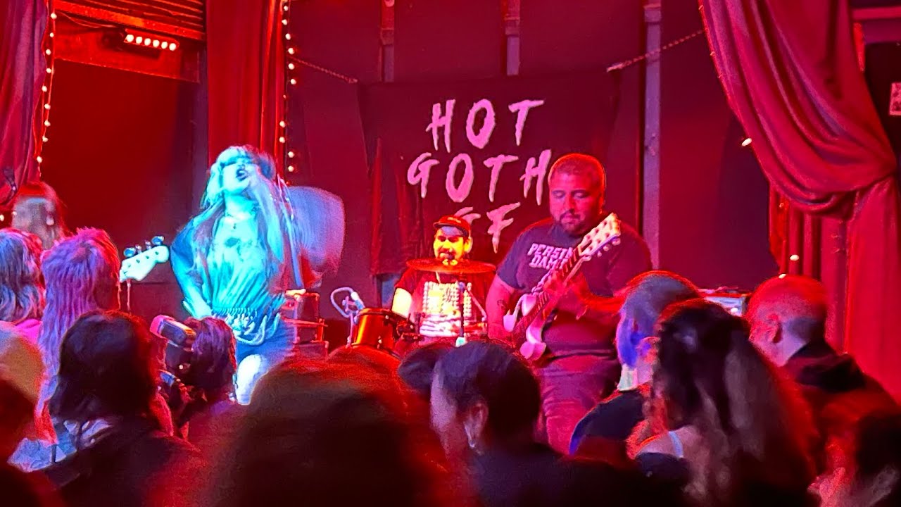 S.O.H. (System of Hate) live - YouTube