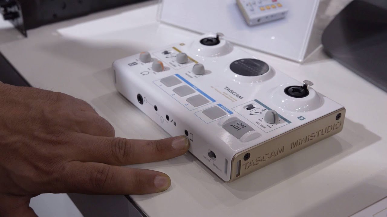 Tascam MiniStudio Creator/Personal @ Musikmesse 2016 - YouTube