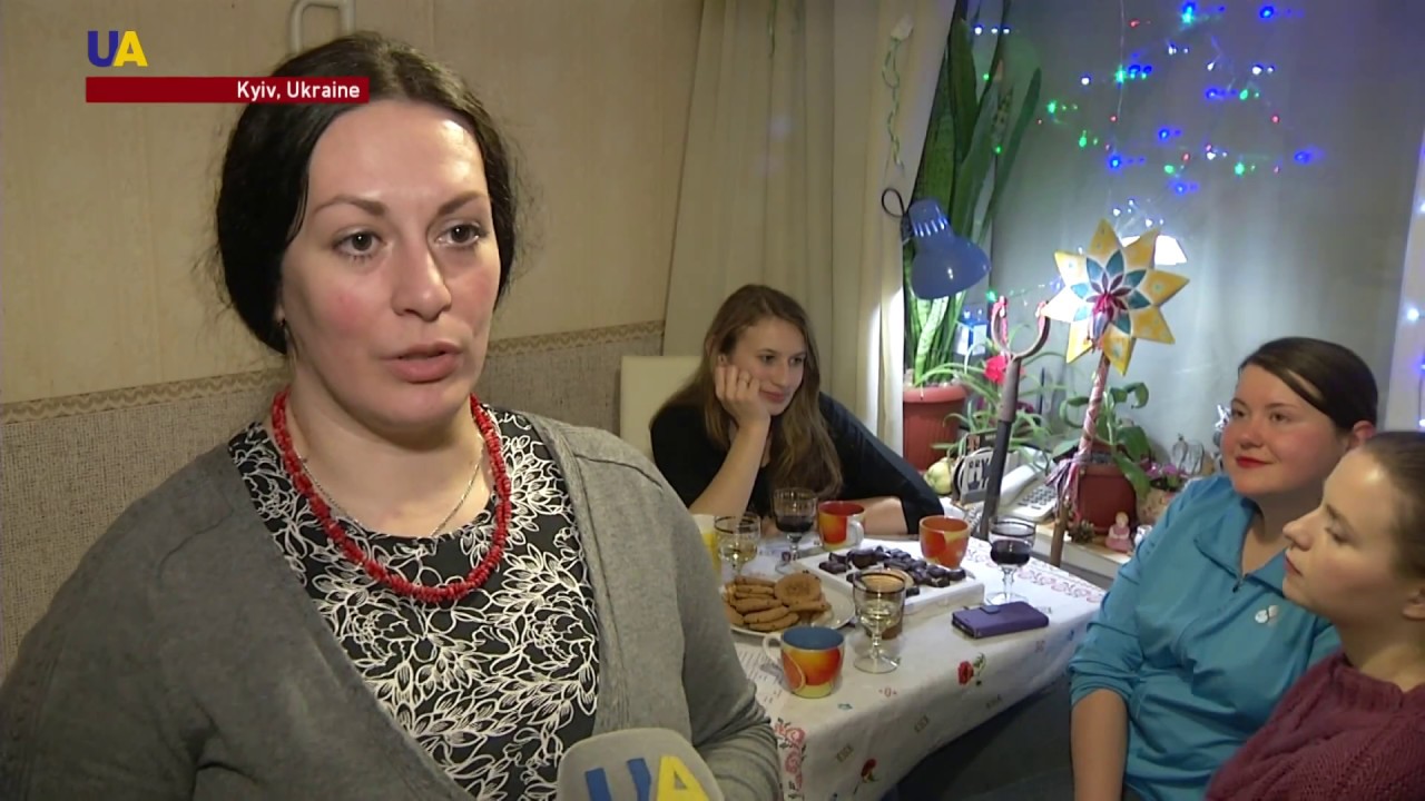 Exploring the Tradition of Christmas Carols in Ukraine - YouTube