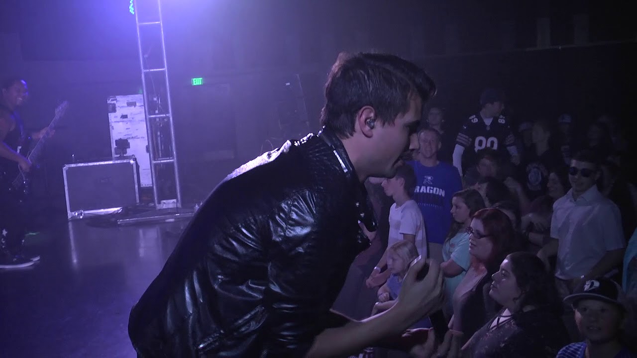 Manic Drive - YouTube