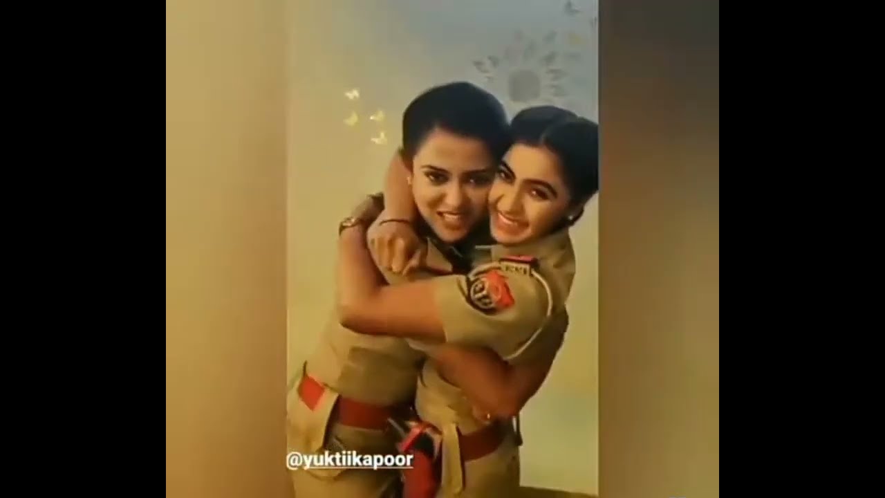 girl front lift and carry another girl | ff front lift carry - YouTube