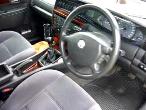 Vauxhall Omega Estate - open doors 2 - YouTube