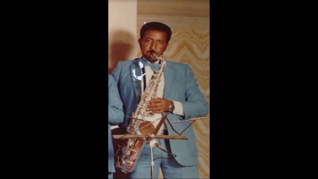 Tamrat Mola- And Qen/ አንድ ቀን- Feat and Prod by Girma Moges - YouTube