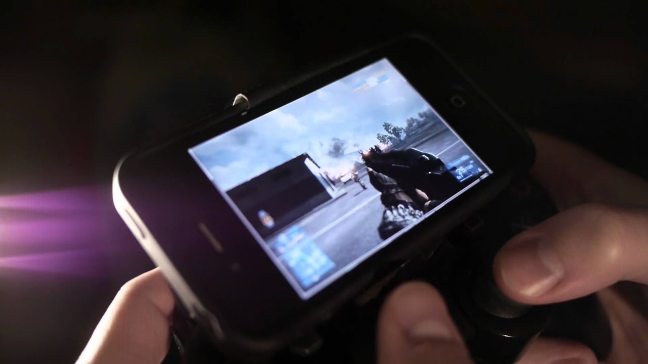 Battlefield 3 on Iphone 4 with PS3 Controller - YouTube