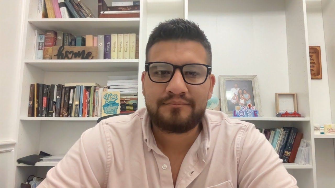 Devocionales en Vivo: Estudio de Isaias (Isaias 11:3-5) - YouTube