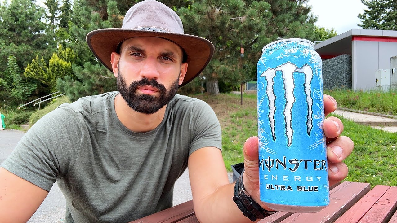 A kék Monster elhozza a telet ️ - YouTube