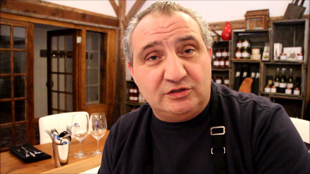 Giovanni Apollo et Thierry Debeur 2017 - YouTube