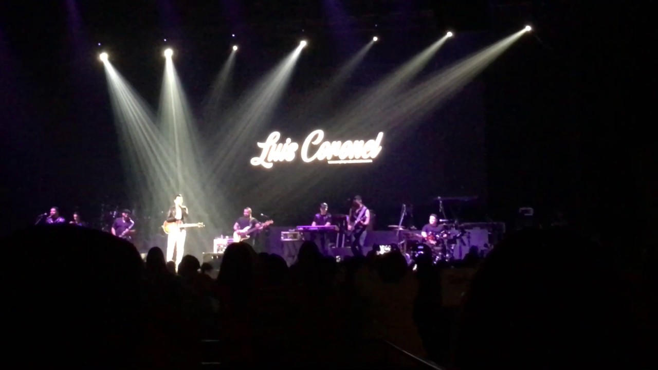 Luis Coronel || First time singing 'Tal Como Eres' in Concert - YouTube