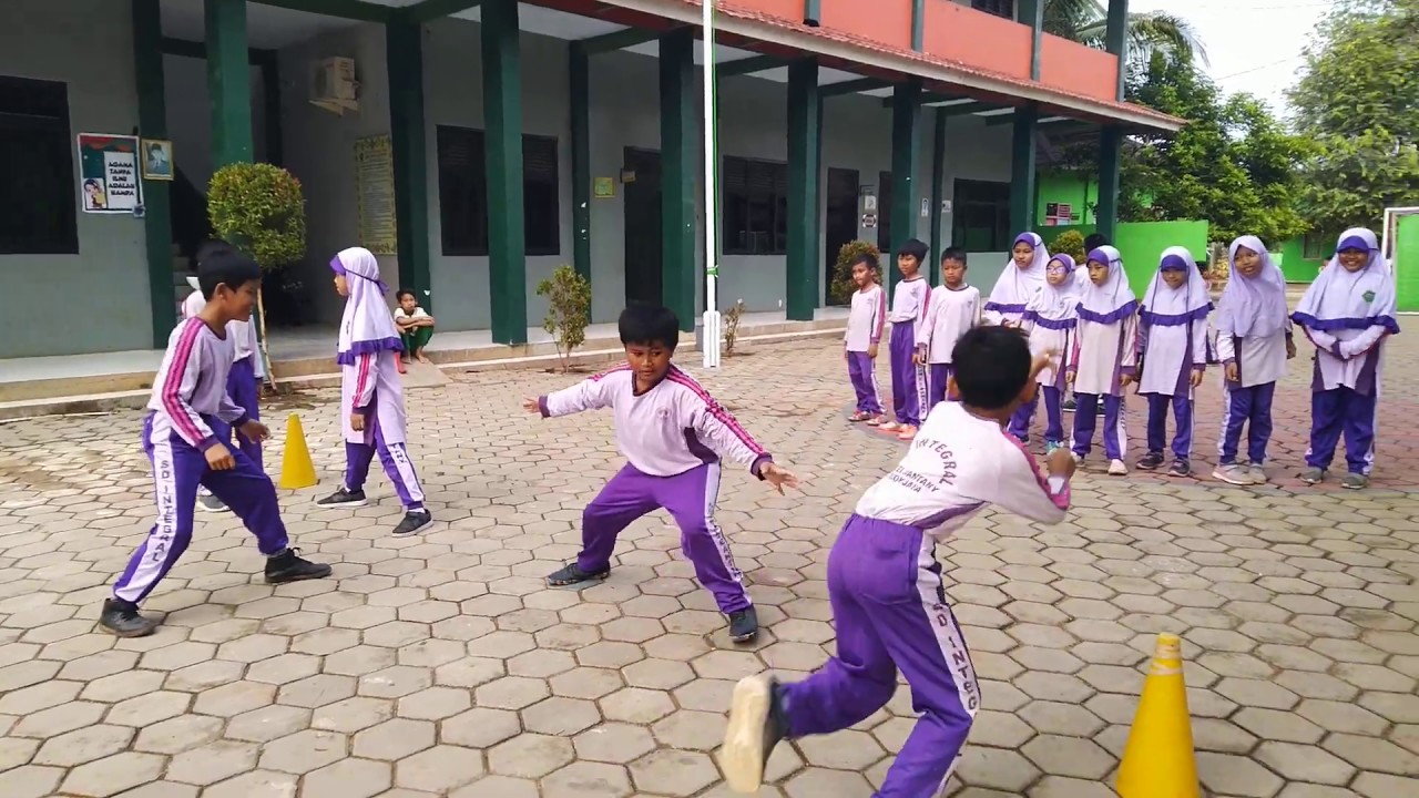 Permainan menyelamatkan tahanan, pembelajaran PJOK penjas SD - YouTube