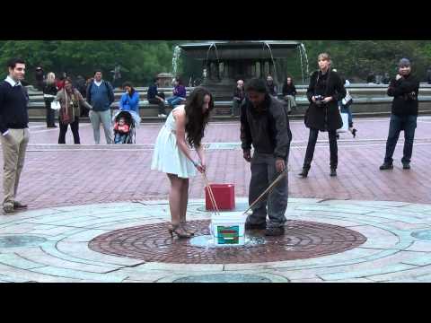 Sexy Girl in New York Central Park girl making big bubbles