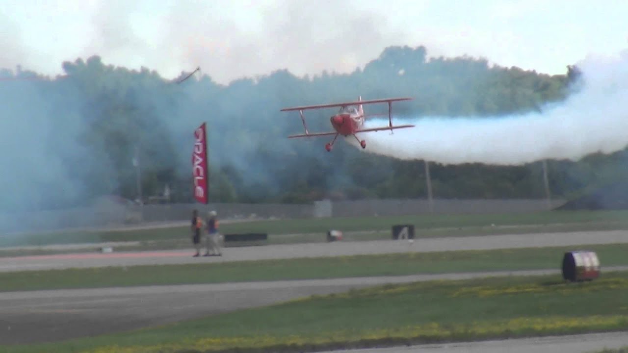 Sean D. Tucker Oracle Challenger III biplane at Oshkosh 2013 Thursday ...