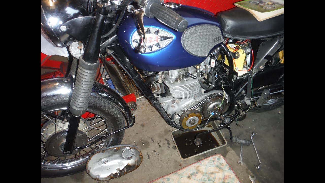 BSA 250 Starfire post restoration horrors in primary case found and ...