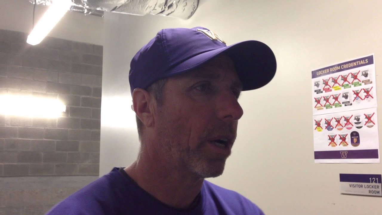 Huskies OL coach Chris Strausser on Wednesday, 9/16/15 - YouTube