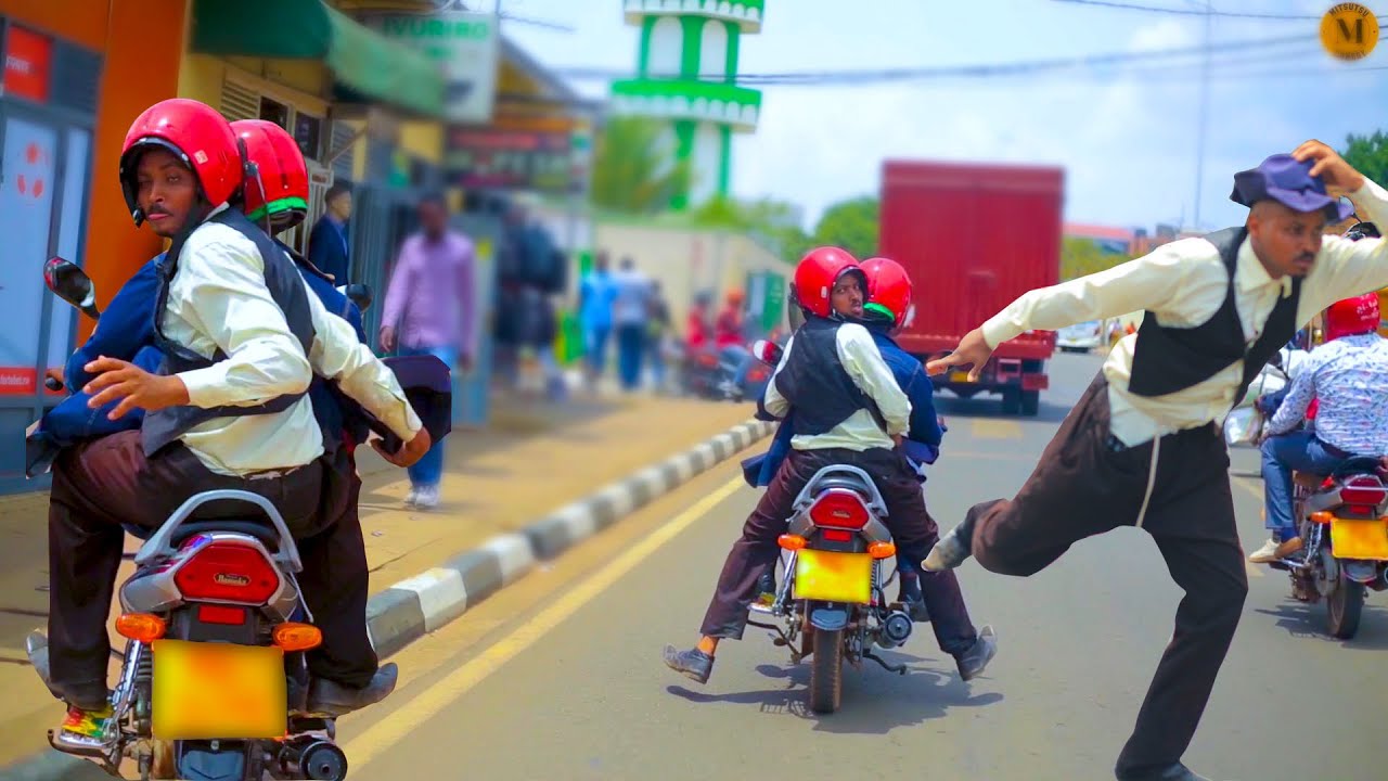 MITSUTSU COMEDY :Ihaho ryuzuye - YouTube