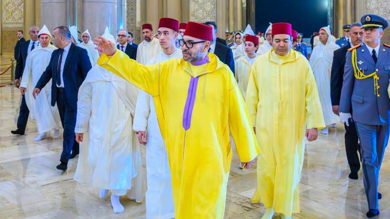 أمير المؤمنين يترأس حفلا دينيا إحياء لليلة القدر المباركة - YouTube