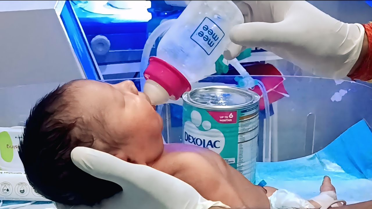 FIRST TIME BOTTLE FEEDING TO CUTE 🥰 BABY 🍼 IN NICU 🐥 ️#nicu #cute # ...