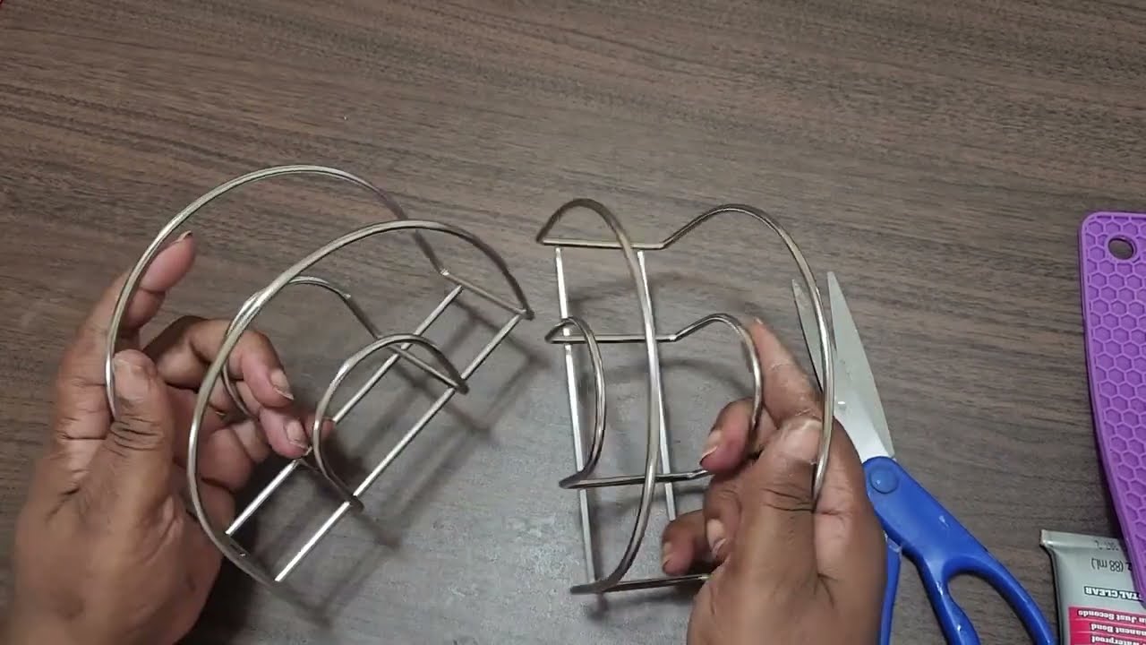 DIY BEAUTIFUL DOLLAR TREE MINI SILVER SPOON WALL SCONE - YouTube