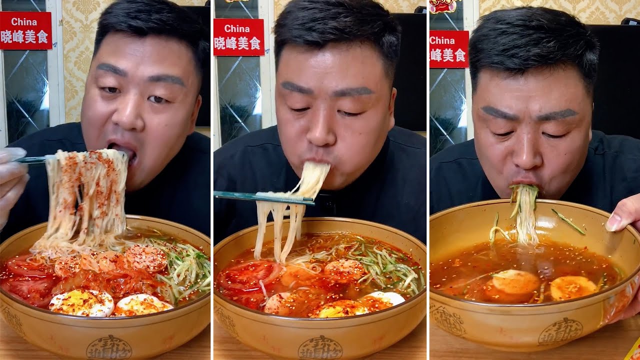 mukbang: bowl of spicy egg noodles🌶️ - YouTube