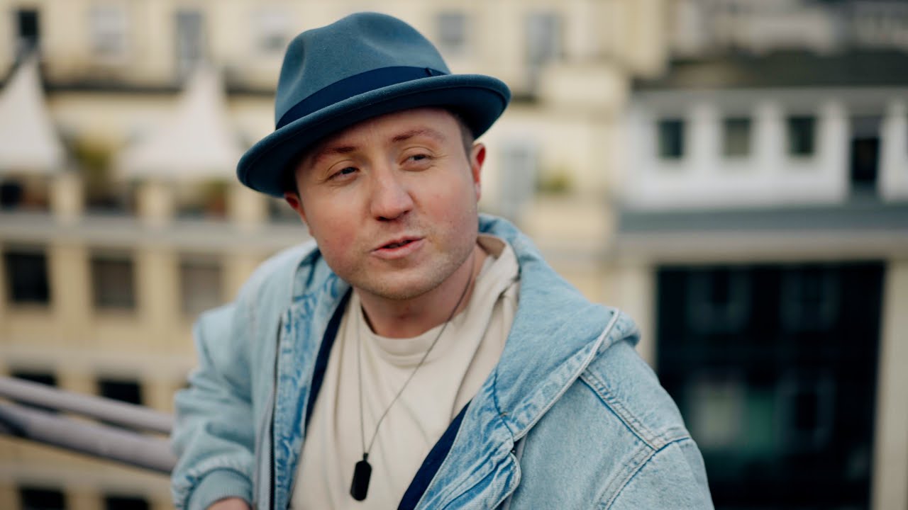 Markus Wilhelm - Signal (Offizielles Video) - YouTube