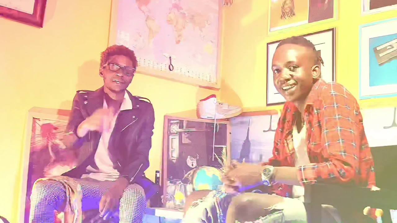 Kicking wid cj cypher - YouTube