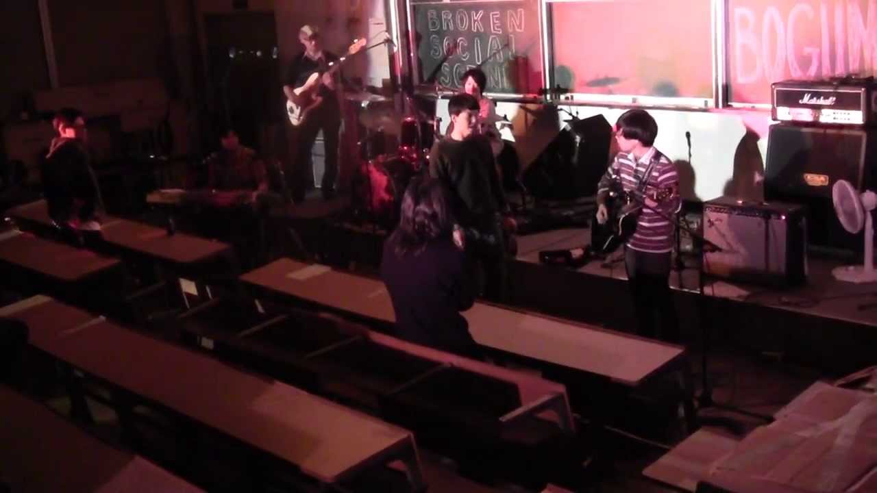 BO GUMBOS / BEAT POPS研究会 2013 三田祭 - YouTube