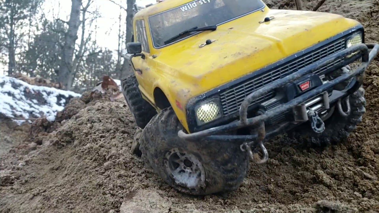 Put my favorite winter tires on the tow truck. These rc4wd cut boggers ...
