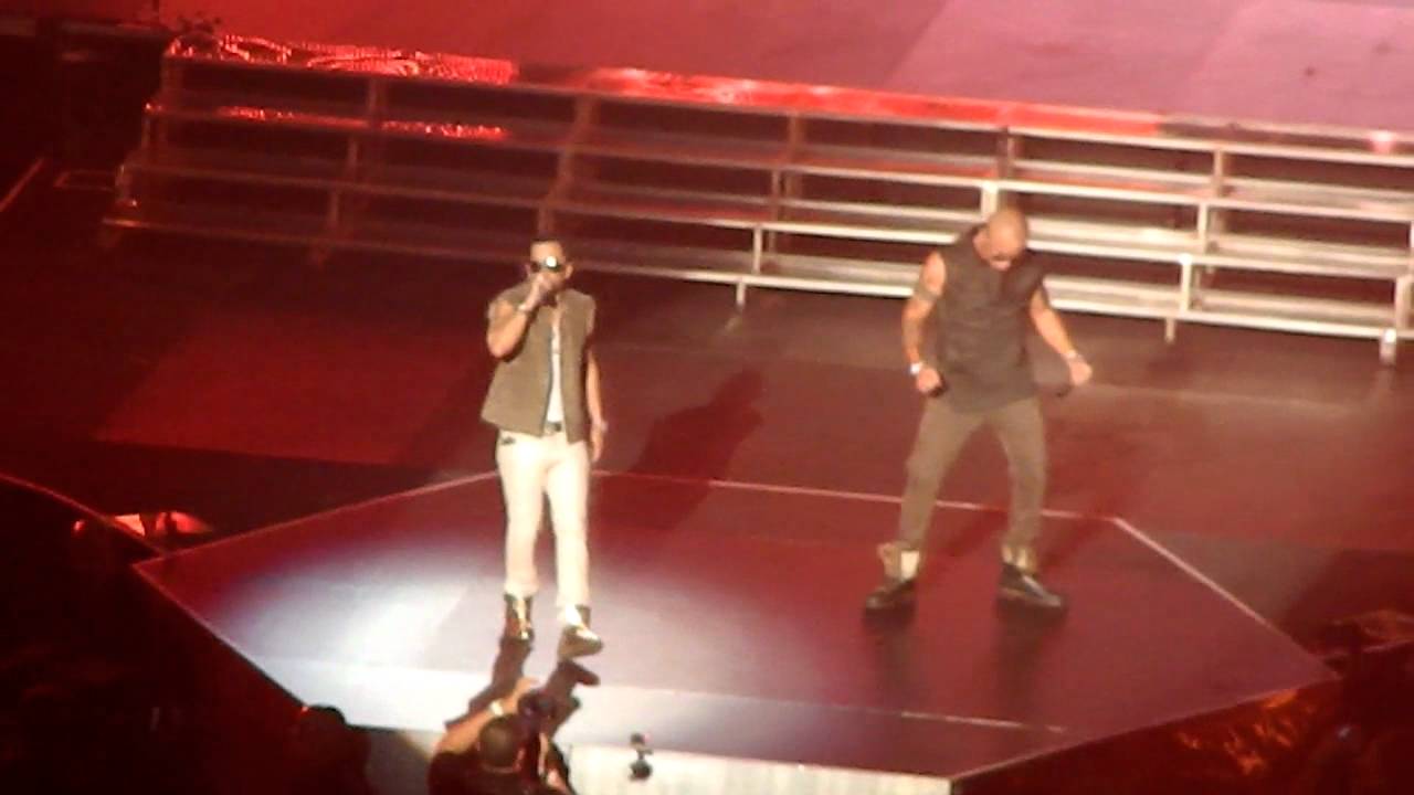 Wisin y Yandel - Te Suelto El Pelo, Dembow, No Me Dejes Solo (Live ...