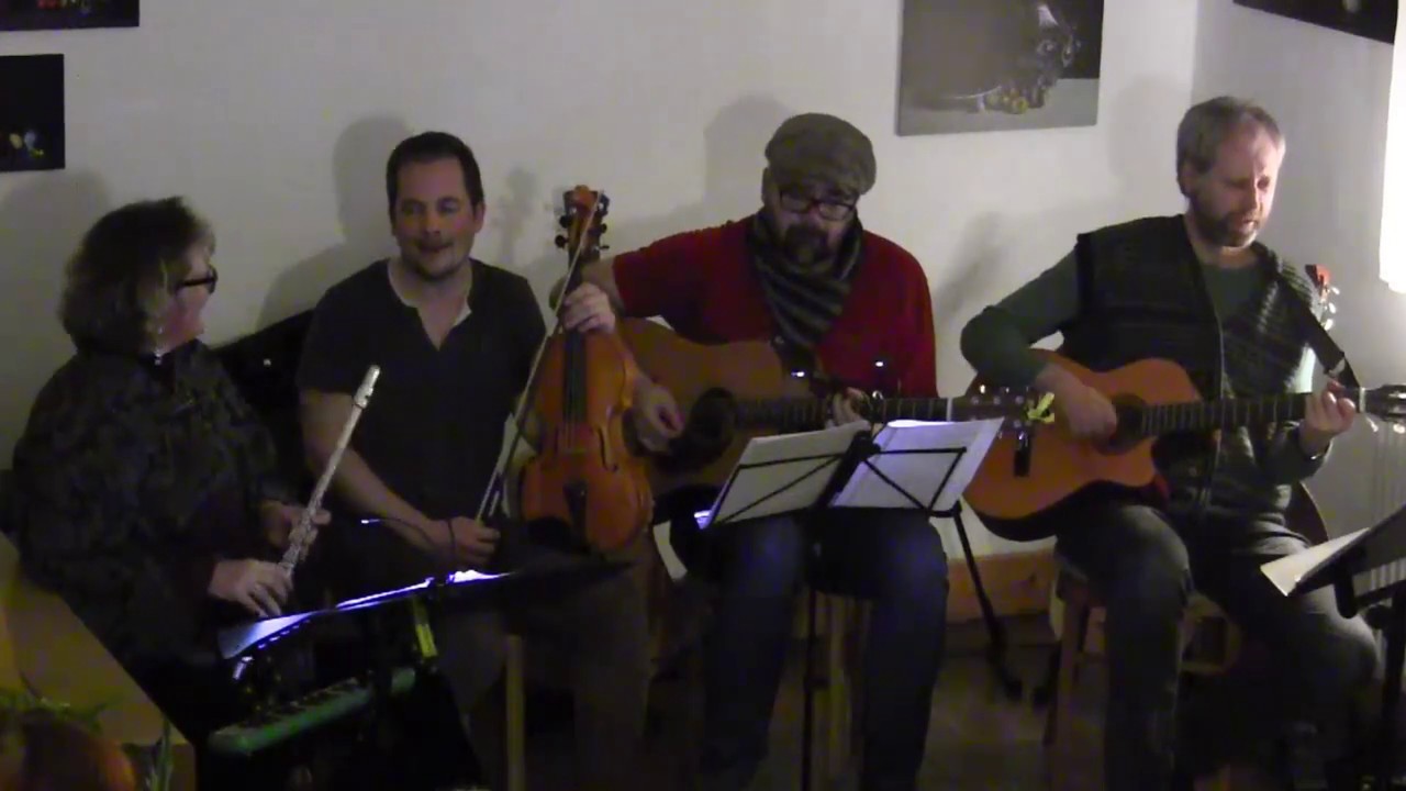 Don Oiche ud i mBeithil - Irischer Advent 2018 - YouTube