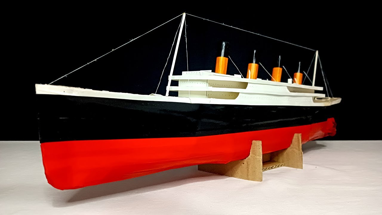Cardboard ship Titanic, how to make a model of a ship with a motor ...