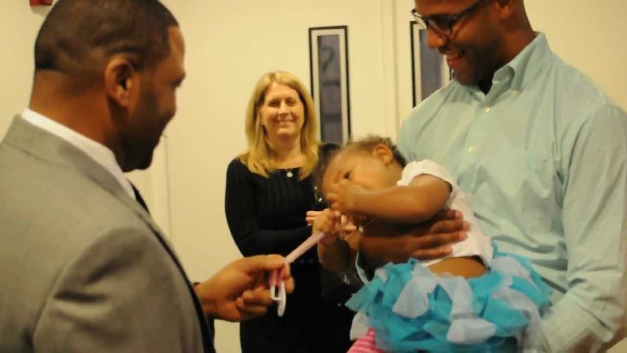 Jahnee showing a TV Star who's BOSS - YouTube