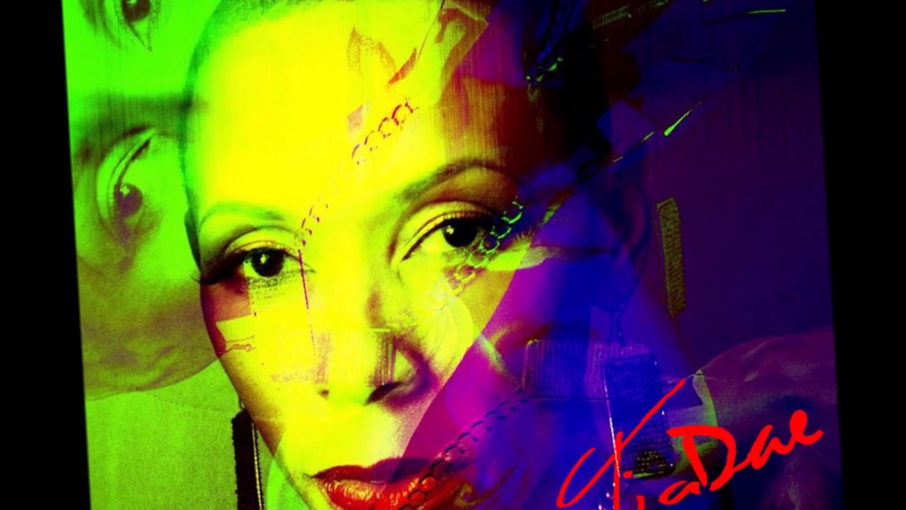 TIA DAE - BRING OUT THE LOVE - PROMO Video - YouTube