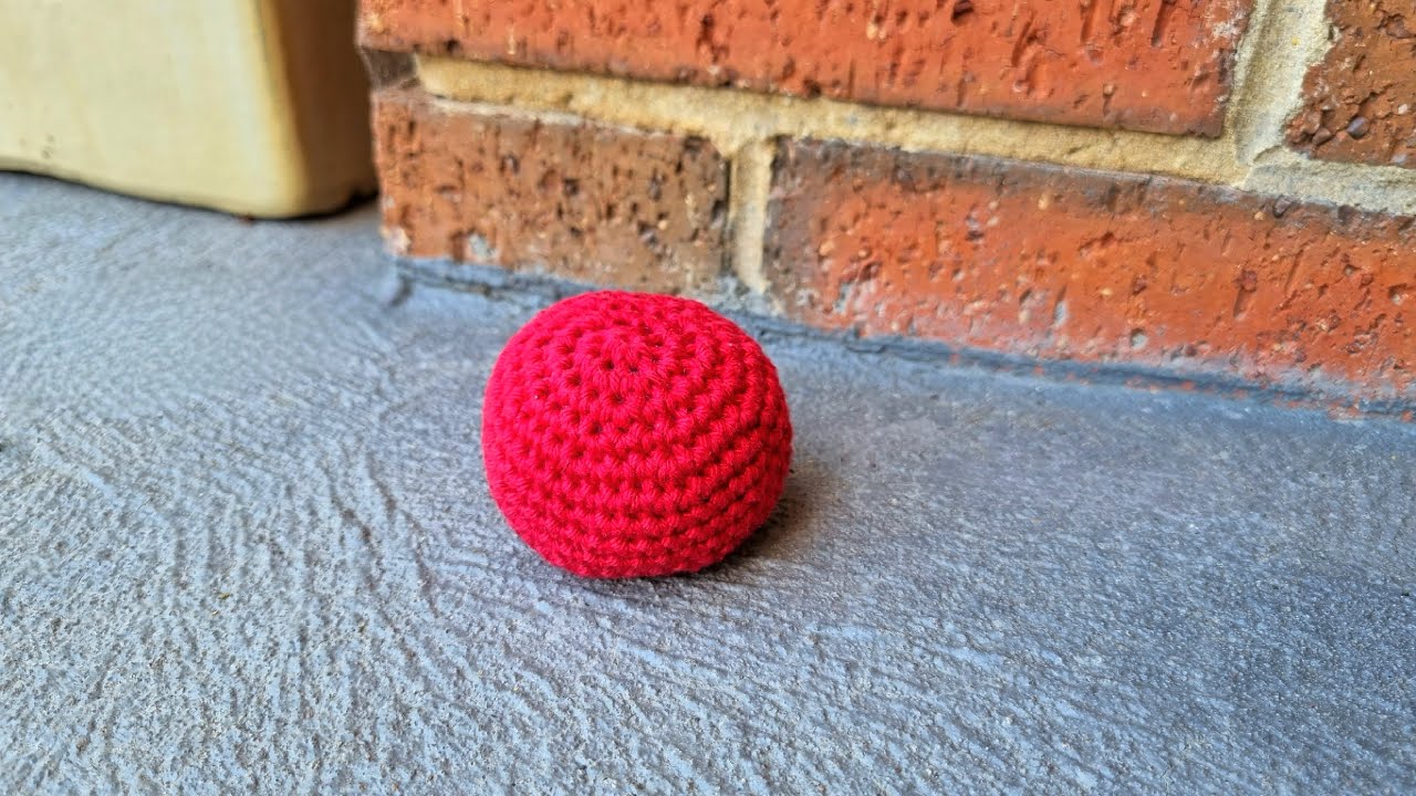 Crochet Stress Ball / Crochet Sphere - YouTube