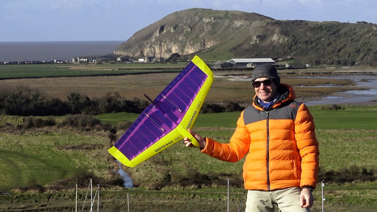 Wing 90 by MMFly. Maiden Flight in light conditions. - YouTube