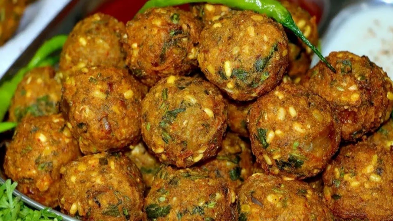 Moong dal Pakoda recipe | Moong dal pakode | Moong dal pakora recipe ...