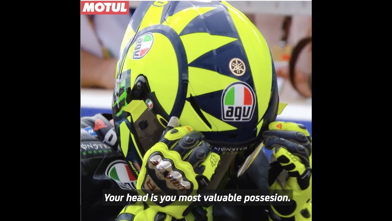 How to have the perfect helmet in a MotoGP race? - YouTube