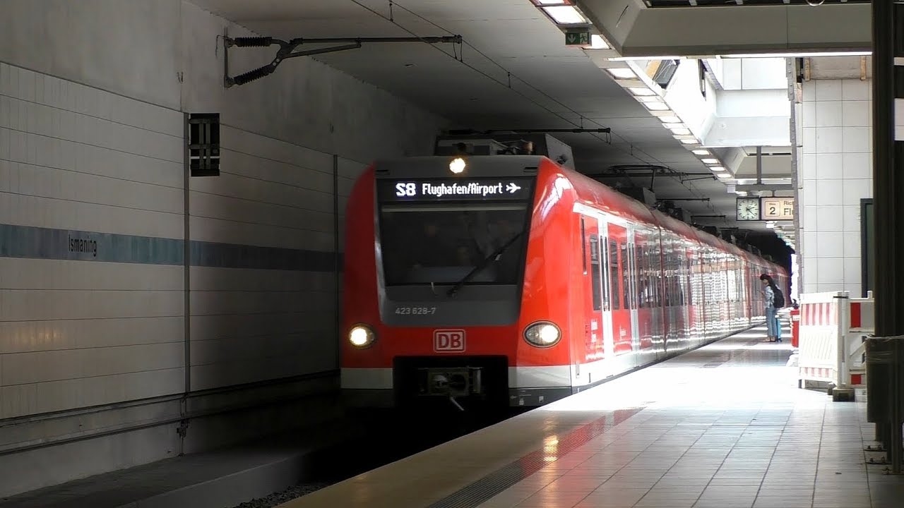 Ismaning mit (modernisierten) ET 423 der S-Bahn München auf der ...