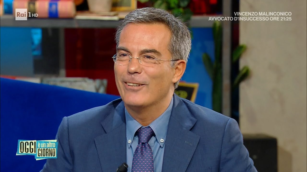 Giovanni Floris oltre la tv, presenta il suo ultimo libro - Oggi è un altro giorno 20/10/2022 ...