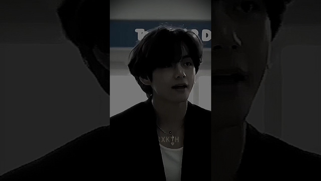 TAEHYUNG'S iconic smirk ahead ©️☁️#fypシ - YouTube