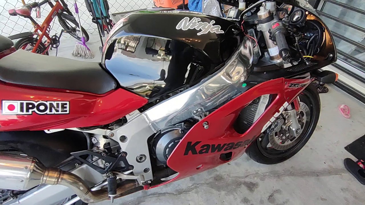 The big red Machine - Zx7 L1 - YouTube