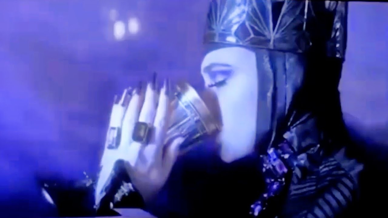 Snow White POST CREDIT SCENE !! - YouTube